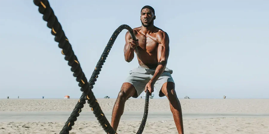 How to Use Battle Ropes: Beginner's Guide to Effective Workouts ...